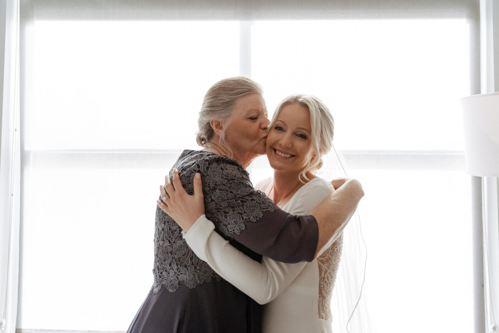 A Picturesque Connecticut Fall Wedding at the Hopps Company ...