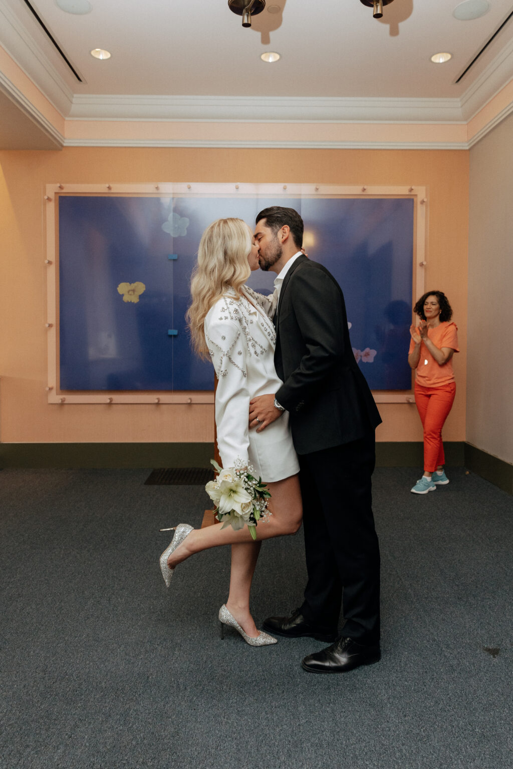 A timeless, glamorous elopement at New York City Hall ...