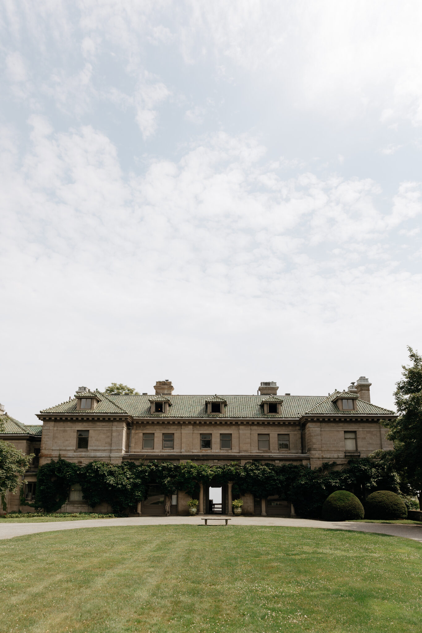 A Timeless Wedding at the Eolia Mansion in Connecticut ...